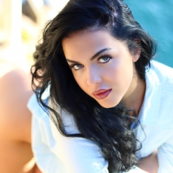 Olga Maria Veide - Hombre Moderno